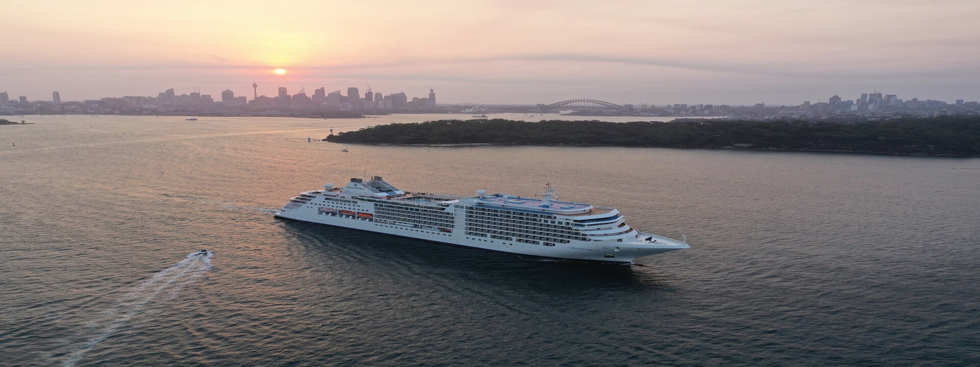 Cruise Ship